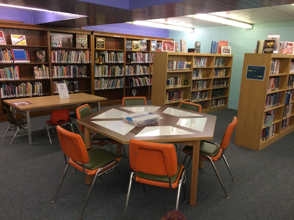 Photo Tour - Middletown Public Library